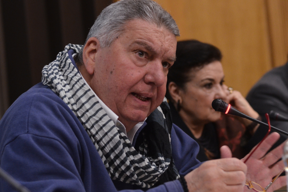 Πέθανε ο Γιάννης Κοντός