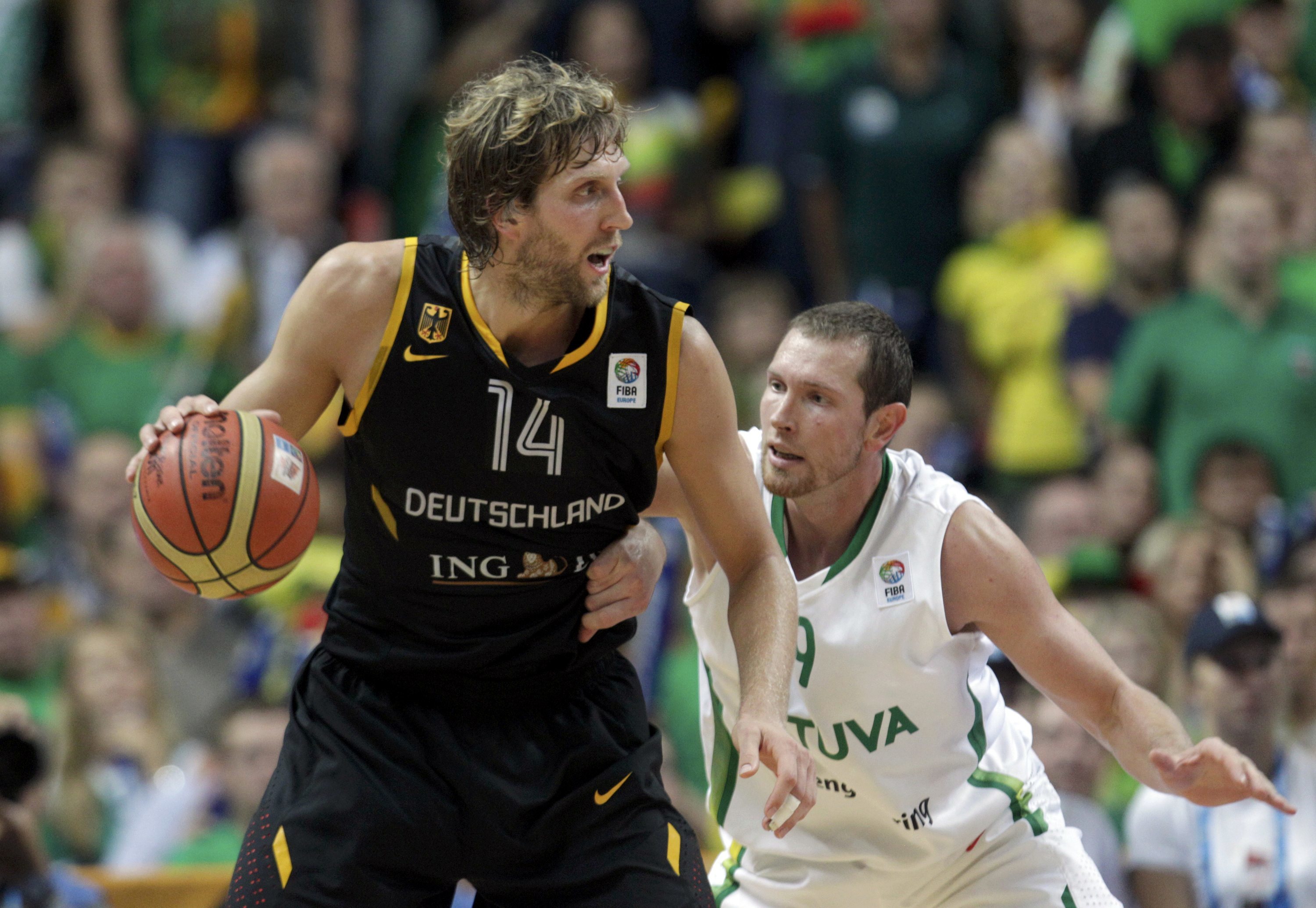 Η δόξα στον Σάρας και στη Λιθουανία - Εκτός Ευρωμπάσκετ ο ΜΕΓΑΛΟΣ Νοβίτσκι