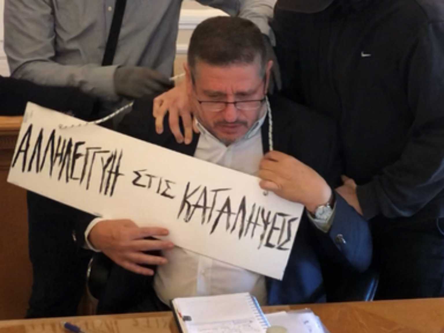 ΑΣΟΕΕ: Ψάχνουν τους δράστες της ντροπιαστικής επίθεσης στον Πρύτανη ...