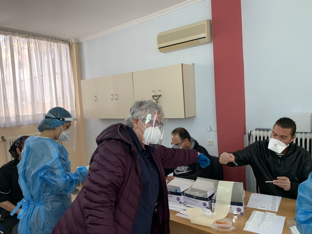 Μαζικά τεστ για Covid-19 στις δομές του Κέντρου Κοινωνικής Πρόνοιας ...