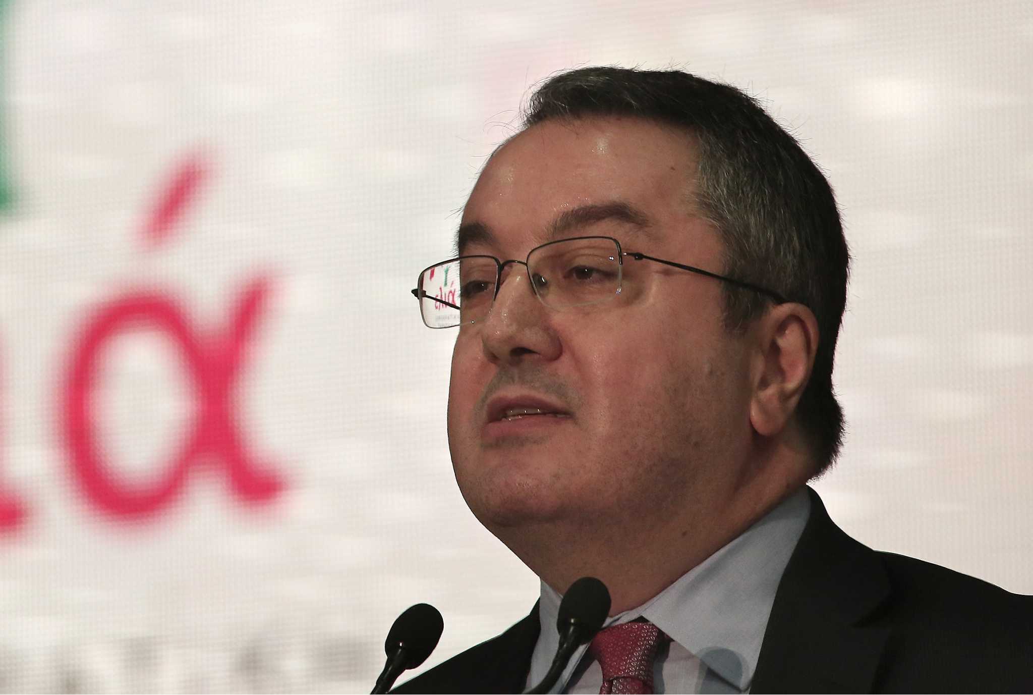 Μόσιαλος: Ισχυρή η ανοσία και μόνο με μια δόση του εμβολίου της Pfizer