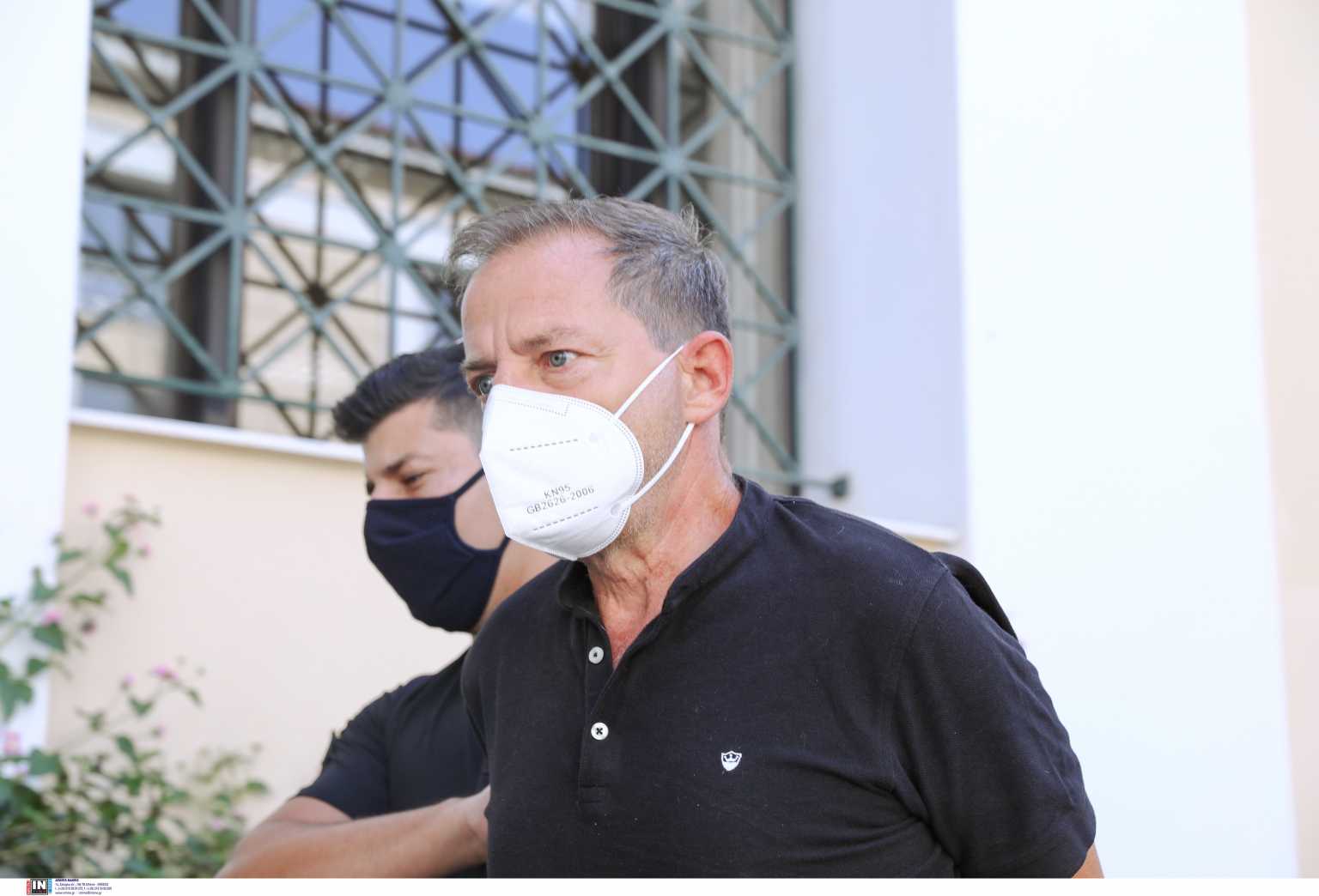 Δημήτρης Λιγνάδης: «Λέει ψέματα ο σκηνοθέτης» - «Σπάει» τη σιωπή του ο Αλί