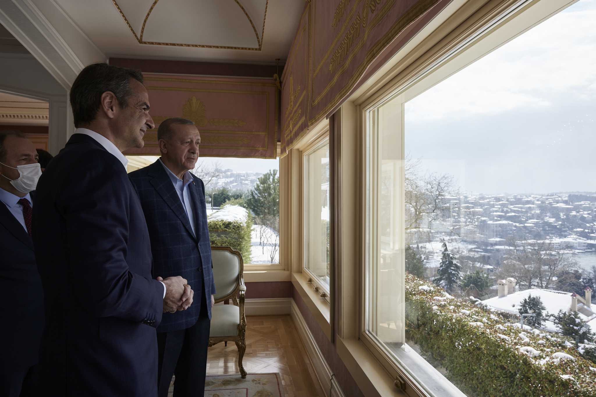 Ο μαινόμενος Ερντογάν και η άμεση απάντηση Μητσοτάκη στην Πράγα - Όλο ...