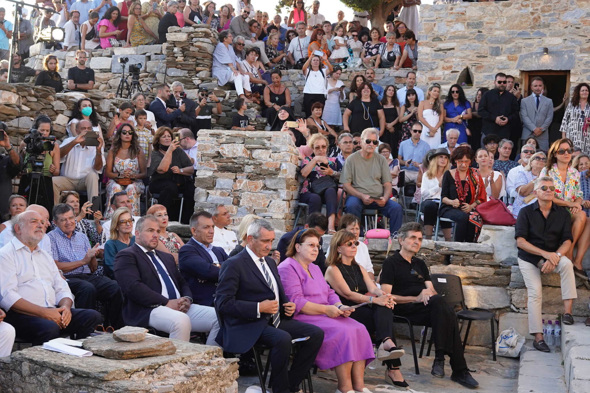 Σίκινος: Αποδόθηκε στο κοινό το μοναδικό μνημείο της Επισκοπή ...