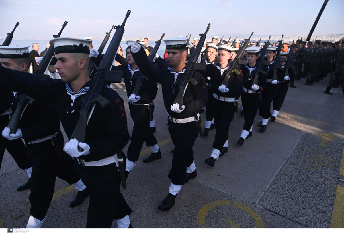 28η Οκτωβρίου: Ξεκίνησε η μεγάλη στρατιωτική παρέλαση στη Θεσσαλονίκη ...