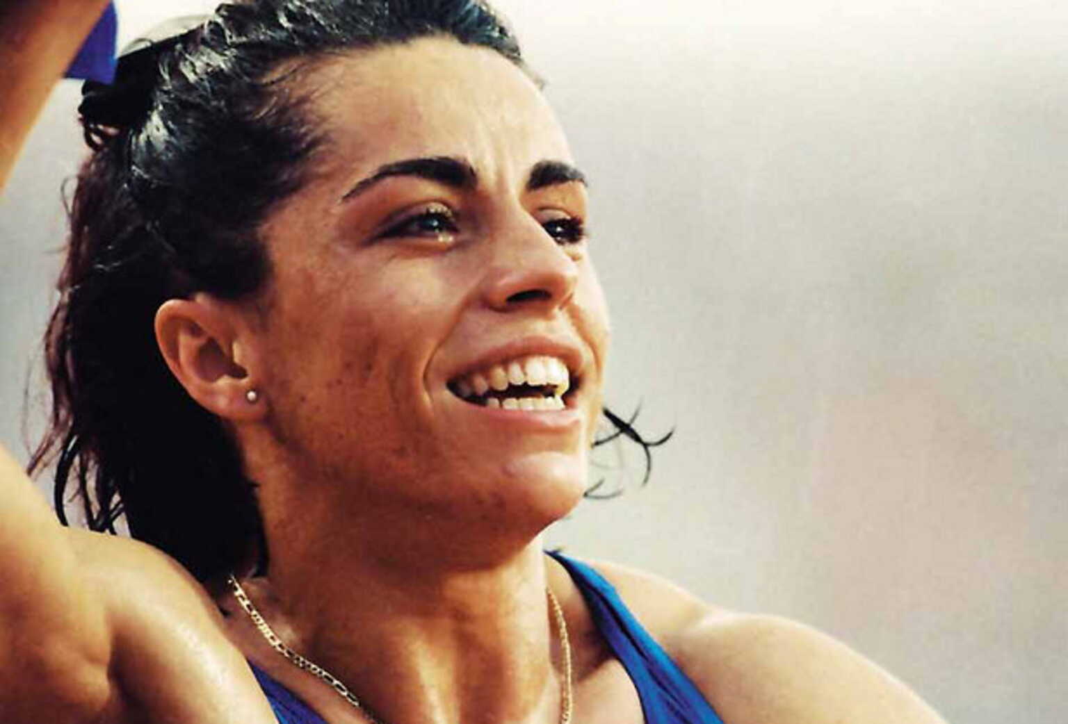 Βούλα Πατουλίδου: Σαν σήμερα το 1992 κατέκτησε το χρυσό μετάλλιο στους ...