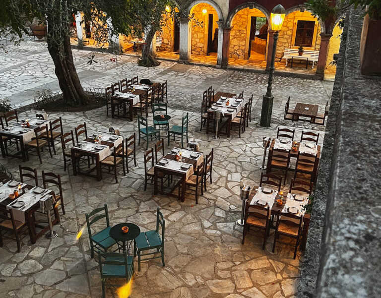 Κέρκυρα - Χωριό Δανίλια: Η ιστορία και ο πολιτισμός του νησιού, σε μία ...