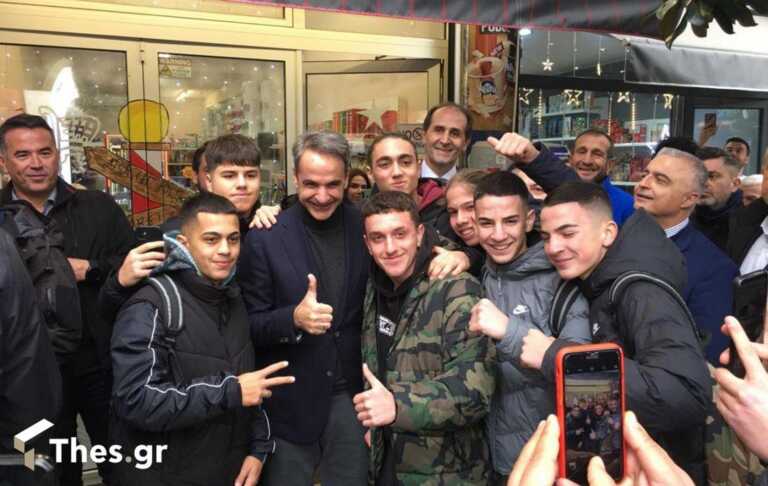 Μητσοτάκης από Αλεξάνδρεια Ημαθίας: Η αυτοδυναμία, τα χαμόγελα και τα ...