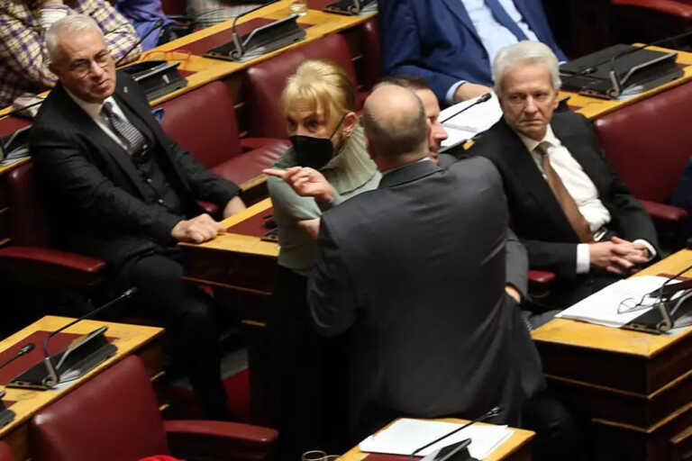 Φωτεινή Πιπιλή - Λευτέρης Αβραμάκης: Τι υποστηρίζουν για το θερμό ...