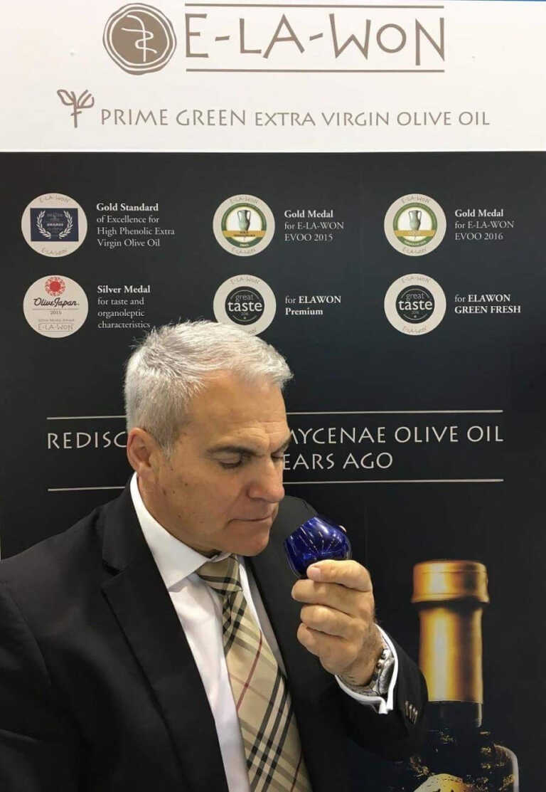 Ελληνικό το πιο ακριβό ελαιόλαδο στον κόσμο - Φύλλα χρυσού και... 1050 ...