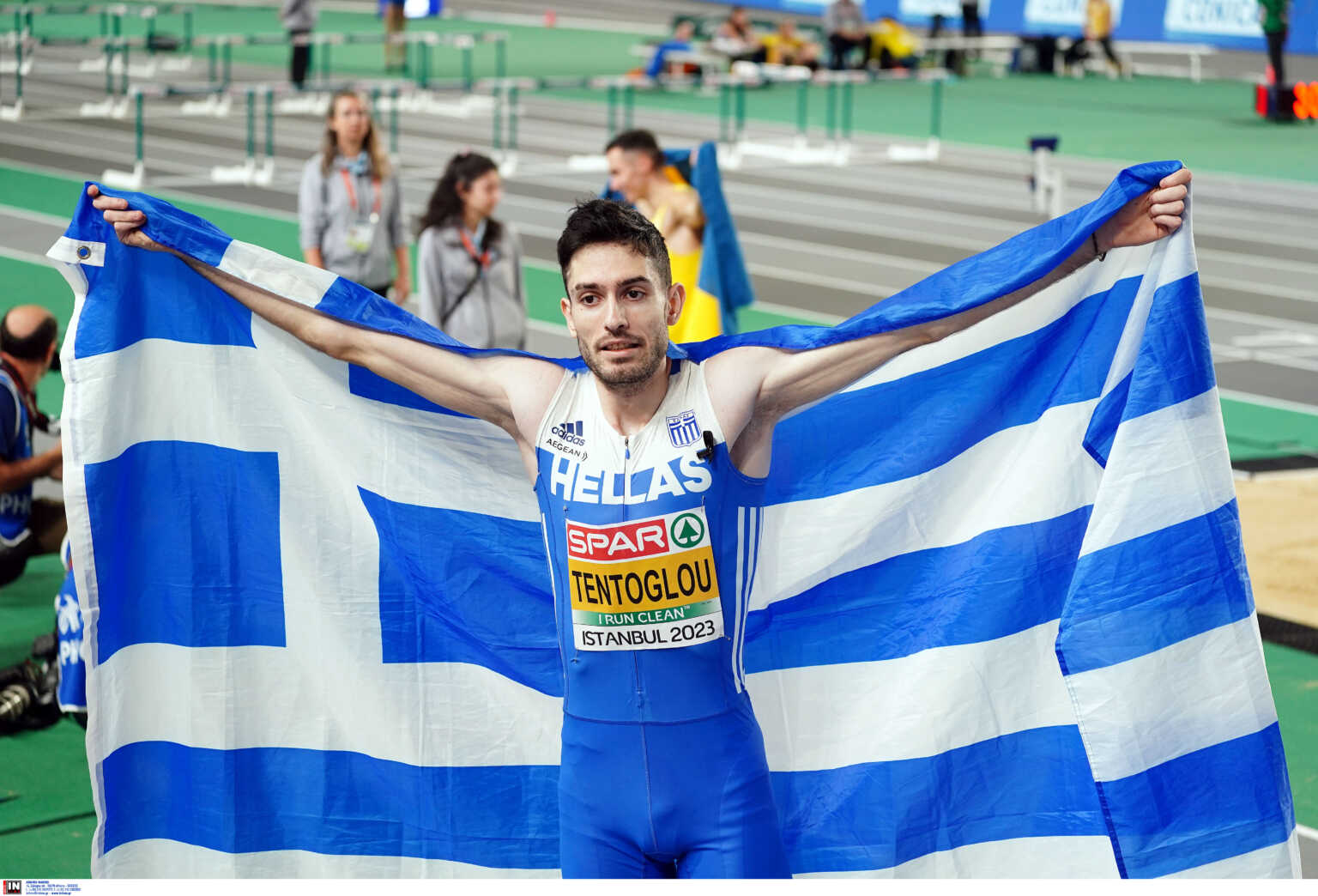 Ο Μίλτος Τεντόγλου απογειώθηκε στα 8,34 μέτρα και σημείωσε την κορυφαία ...