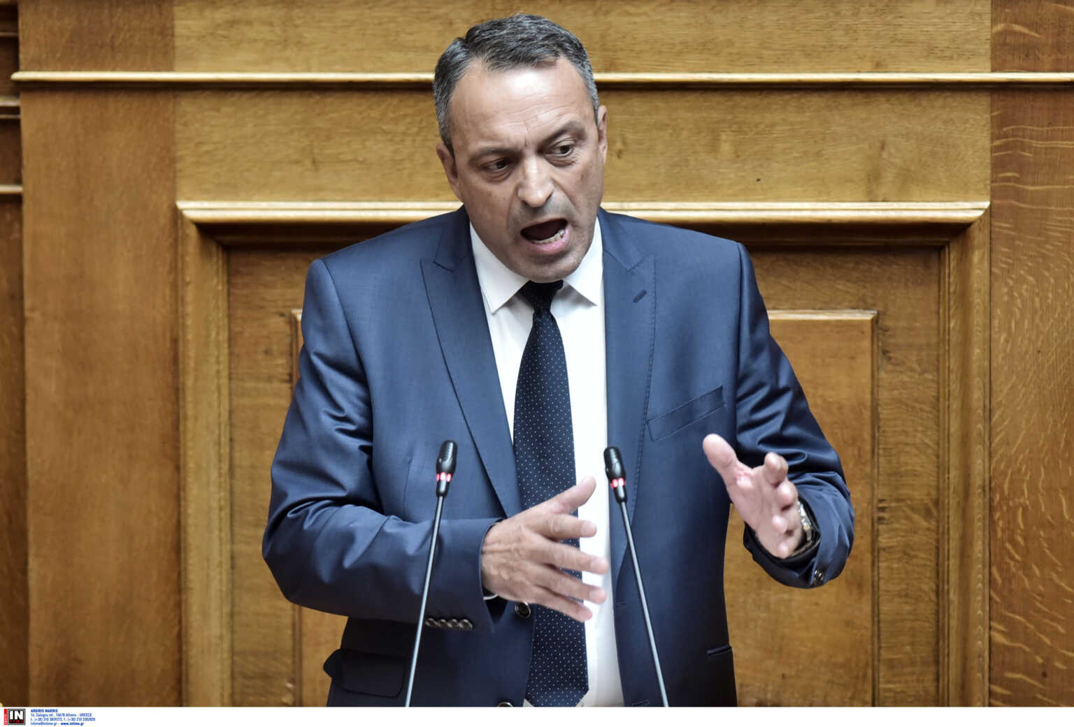 Σπαρτιάτες: Άρχισαν τα όργανα - Διέγραψε τρεις βουλευτές ο Βασίλης Στίγκας