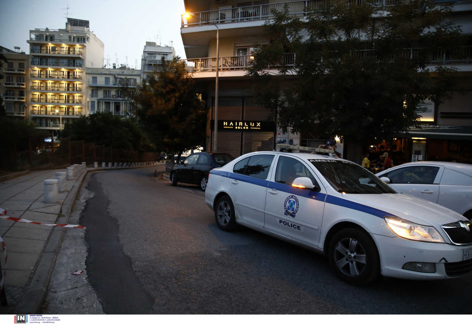 Καλύβια: Διαρρήκτες «άδειασαν» κοσμηματοπωλείο - Η λεία τους ξεπερνά ...