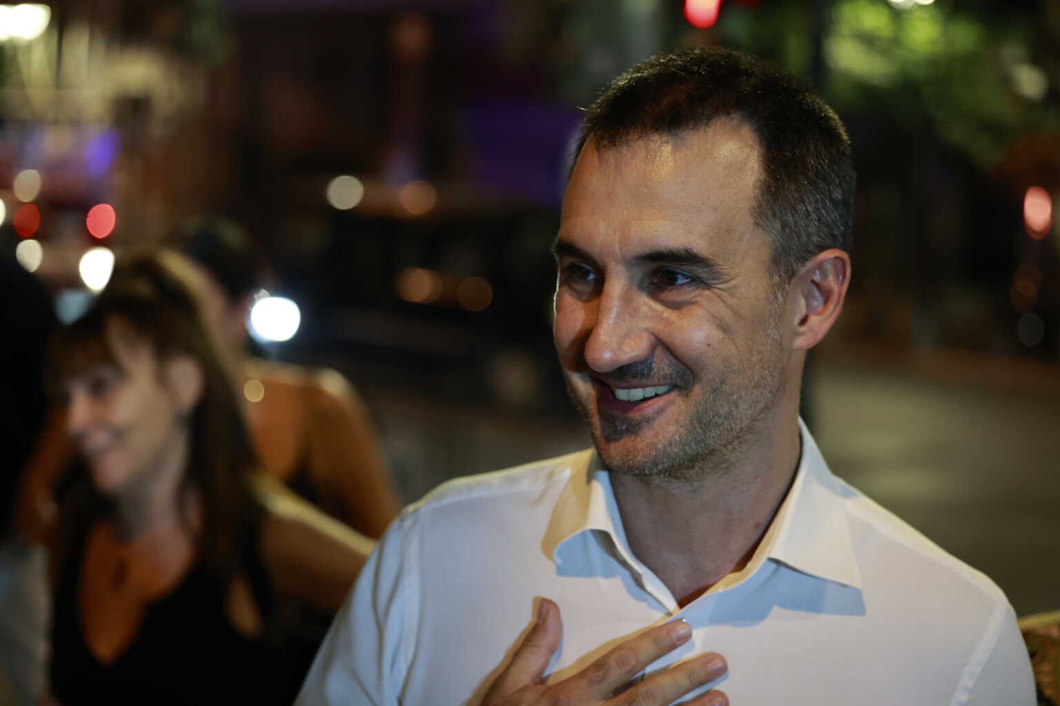ΣΥΡΙΖΑ: Ο Αλέξης Χαρίτσης σηματοδότησε τη νέα αρχή με έναν πίνακα ...