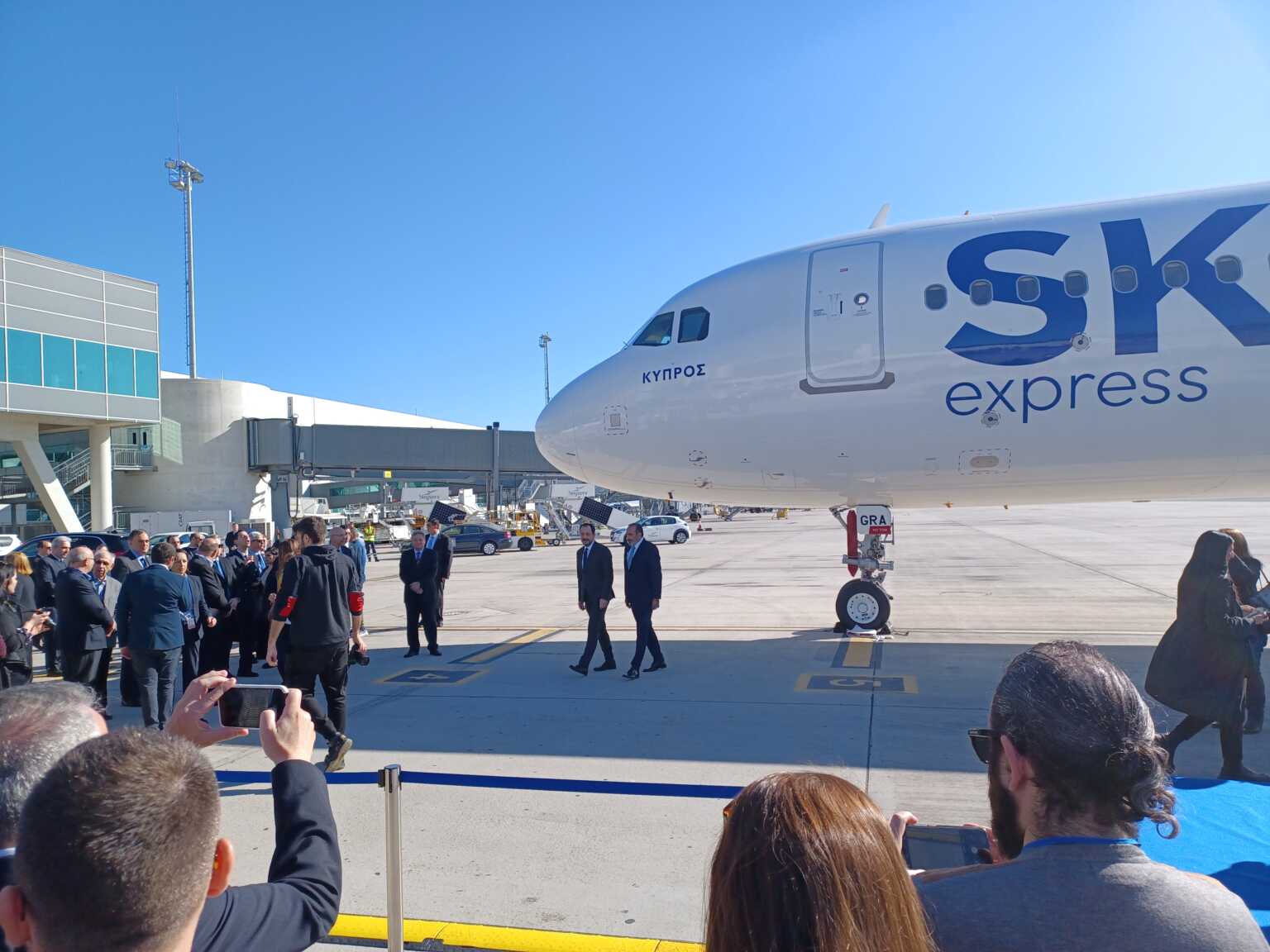 SKY Express: Αναμένει 6 νέα αεροσκάφη και τζίρο 360 εκατ. ευρώ ...