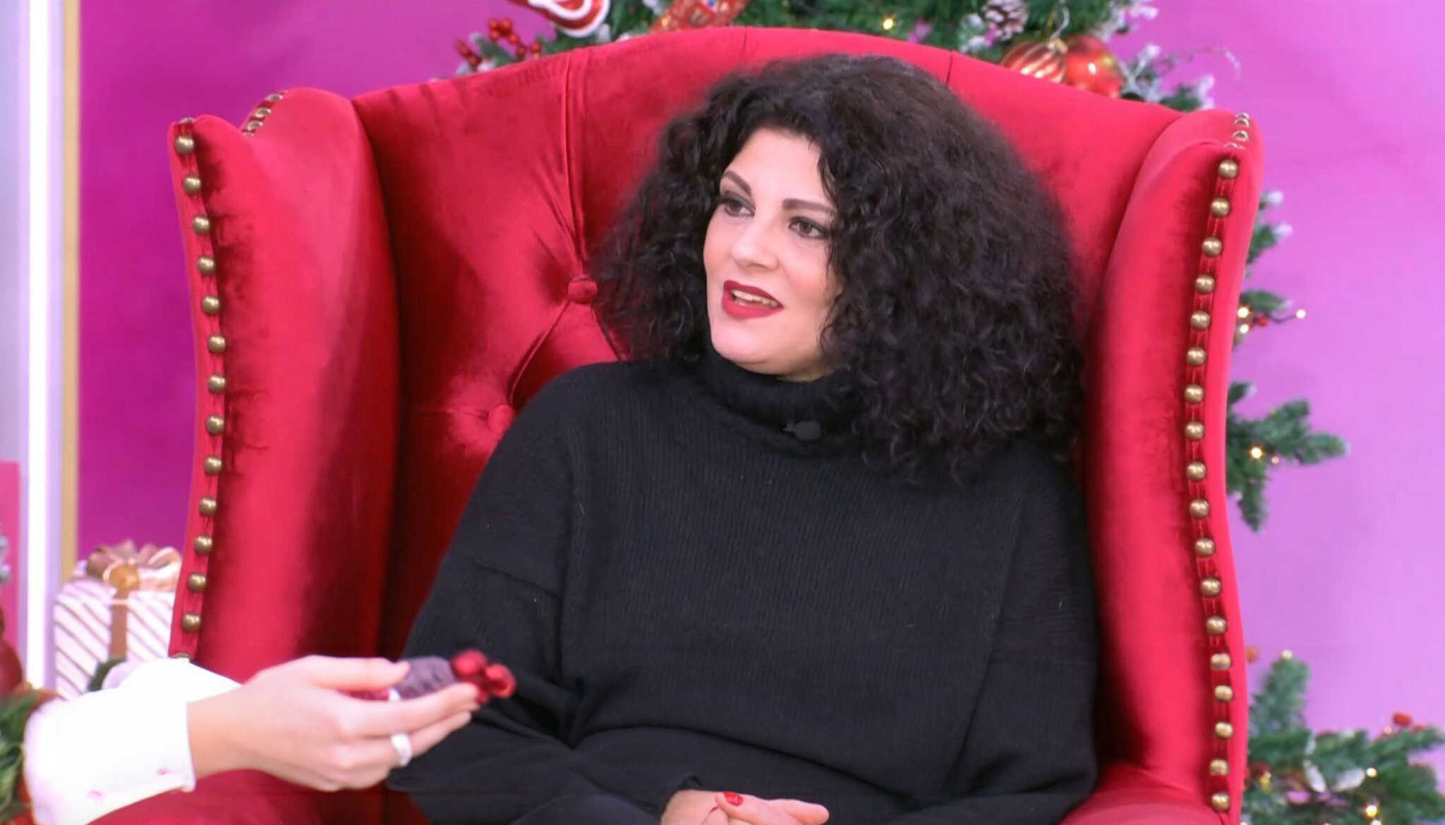 Τάνια Τρύπη: Ο Χατζησάββας με κούρεψε κανονικά, η σκηνή ήταν αληθινή