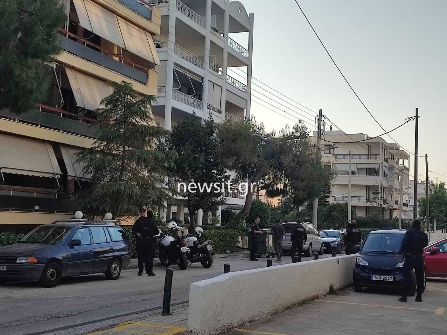 Γλυφάδα: Άνδρας αυτοπυροβολήθηκε μετά από καβγά με τη γυναίκα του στην ...