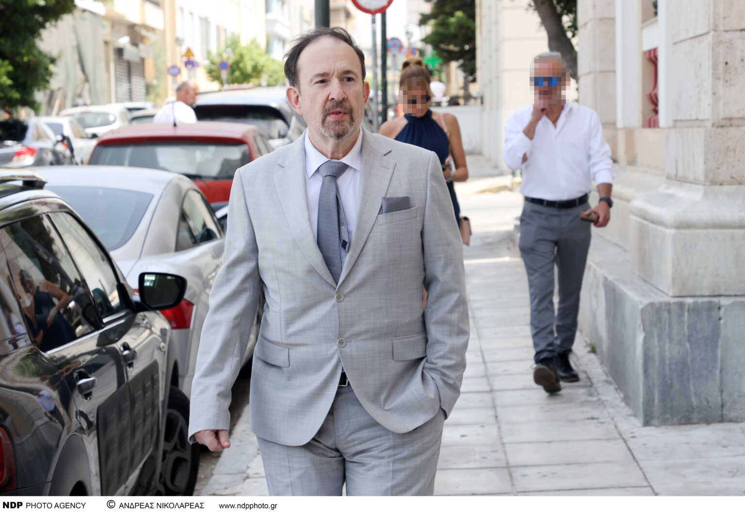Ο Γιάννης Παπαμιχαήλ παντρεύτηκε την Ελένη Κολτζή στον Πειραιά - «Δεν ...