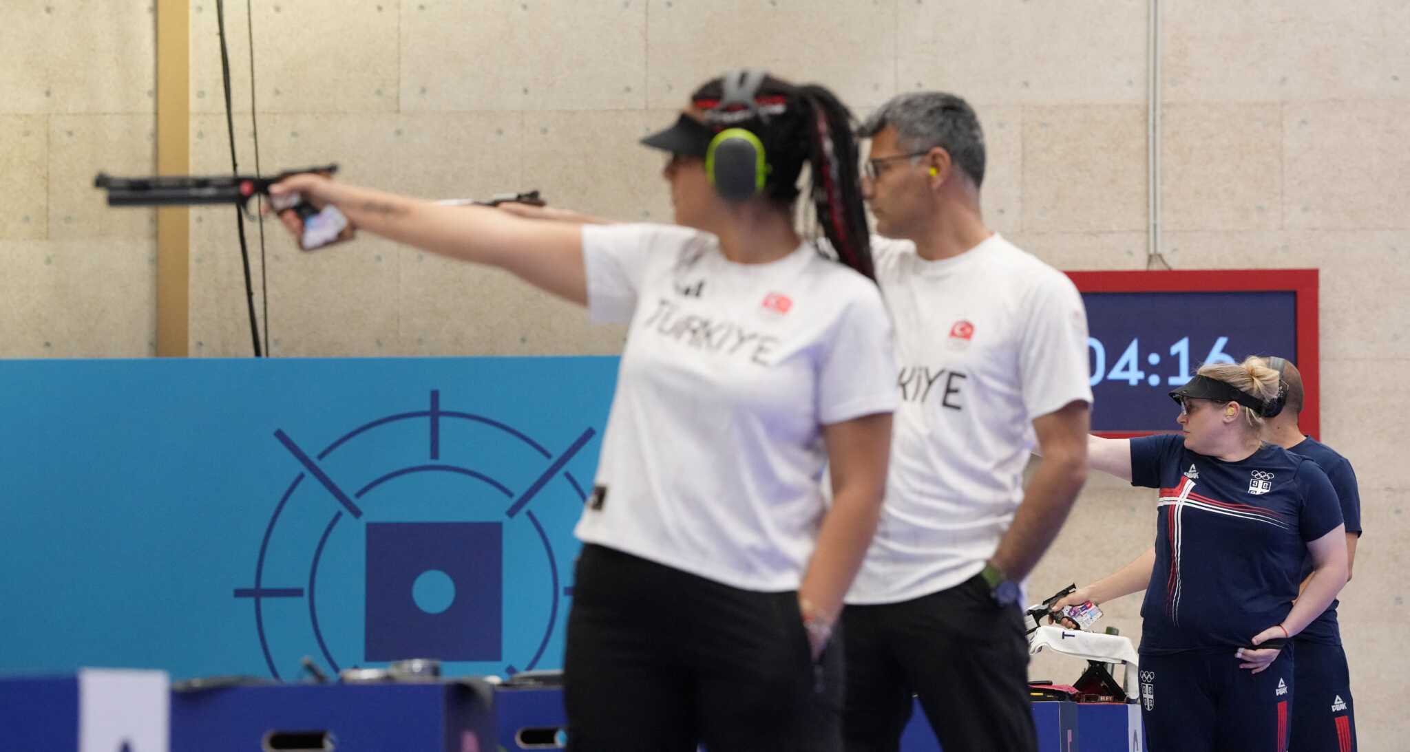 Ολυμπιακοί Αγώνες 2024: Yusuf Dikec, ο Τούρκος με το χέρι στην τσέπη ...