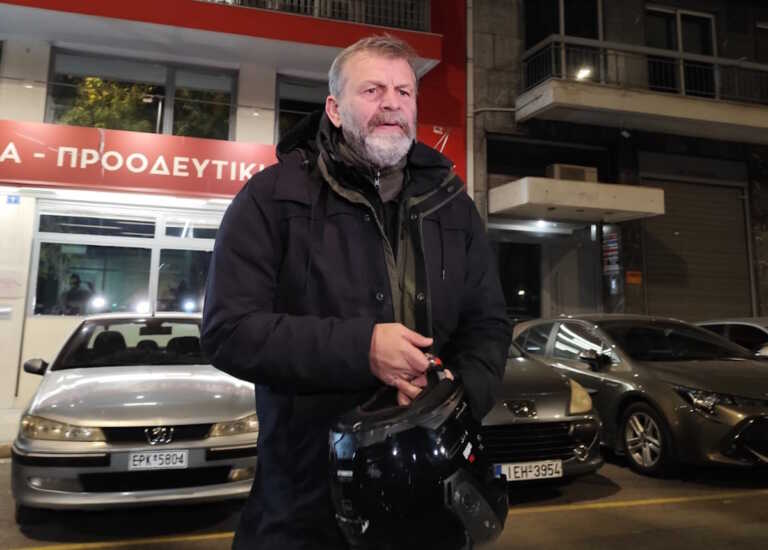 «Βγήκε» από τα ρούχα του ο Γκλέτσος όταν τον ρώτησε δημοσιογράφος για ...