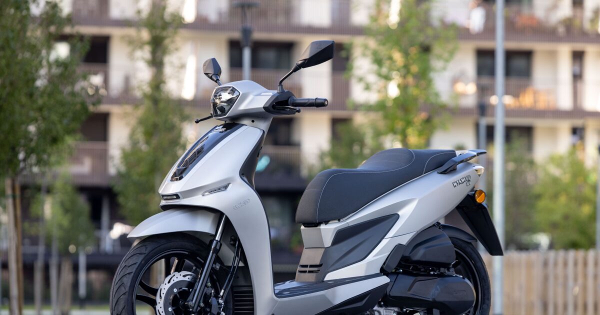 UM: Έφτασε το νέο high wheel scooter Wynwood 125