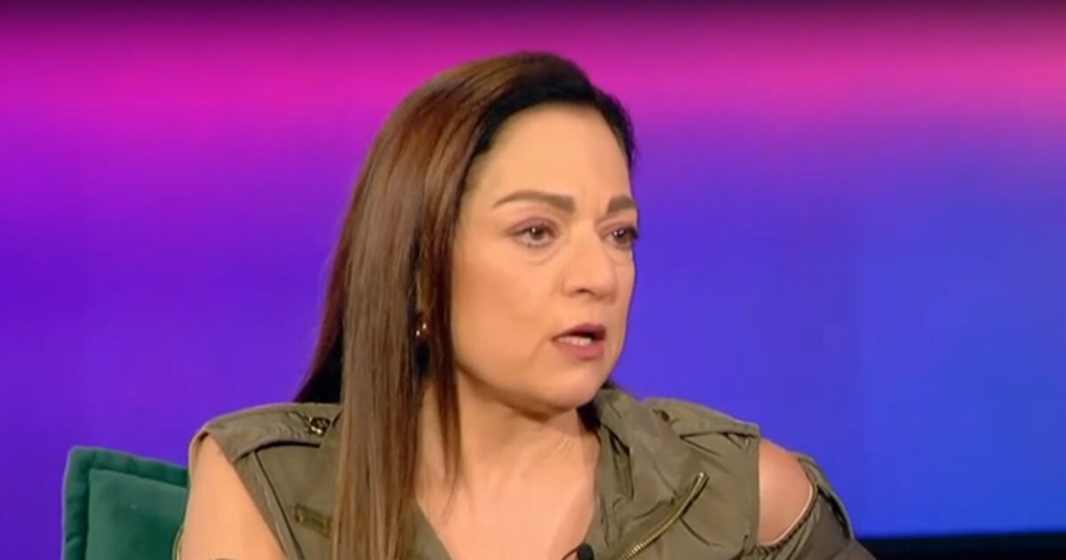 Ελένη Καρακάση: «Έχω πια μια ασθένεια, δεν δέχομαι να περνάω τη ζωή μου ...