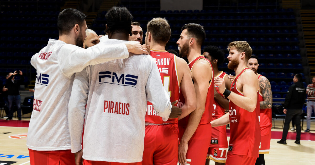 Νίκολα Μιλουτίνοφ και Τόμας Γουόκαπ γιόρτασαν τα γενέθλιά τους στην ...