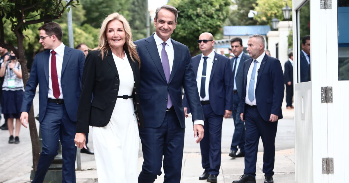 Στο Μιλάνο ο Κυριάκος Μητσοτάκης και η σύζυγός του Μαρέβα Γκραμπόφσκι ...