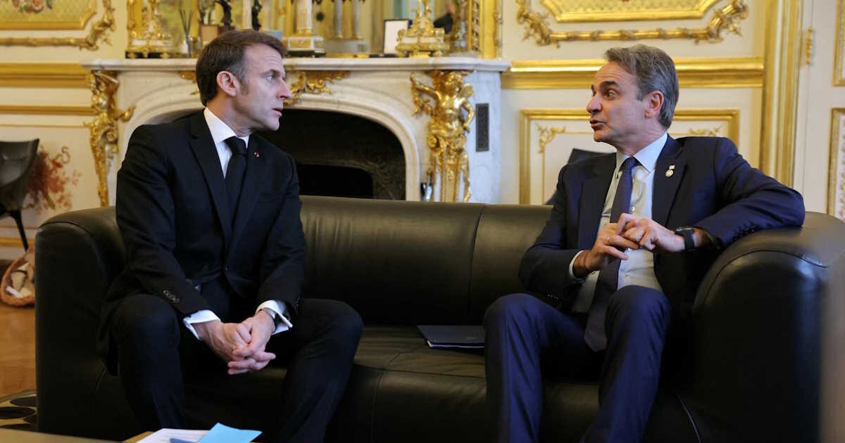 Μακρόν για τη συνάντηση με Μητσοτάκη: Επαναβεβαίωσα τη δέσμευση της ...