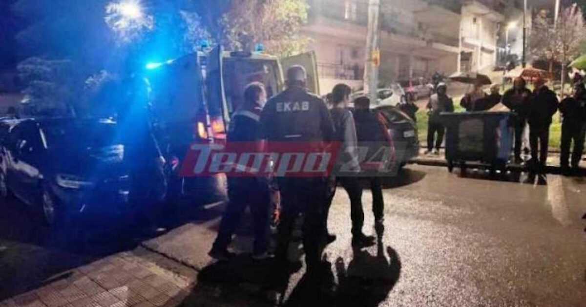 Πάτρα: Μαχαίρι - σπάθα, σπαθιά και ξύλινη πιστόλα στο σπίτι του ...
