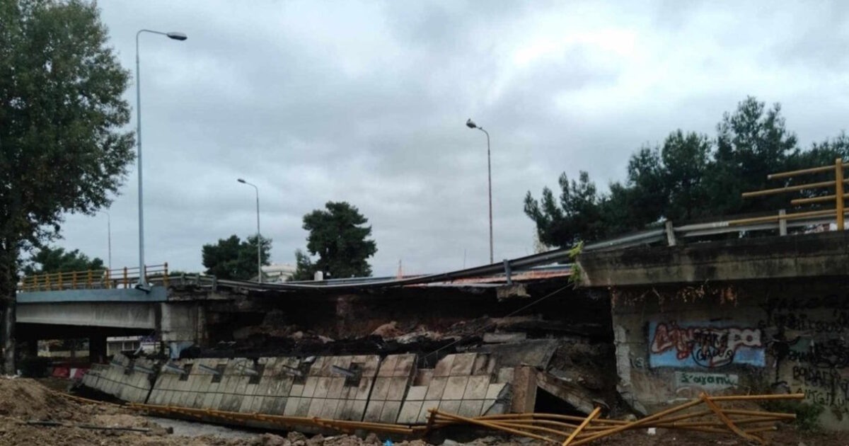Θεσσαλονίκη: Δίνεται στην κυκλοφορία το ένα ρεύμα της γέφυρας Δενδροποτάμου