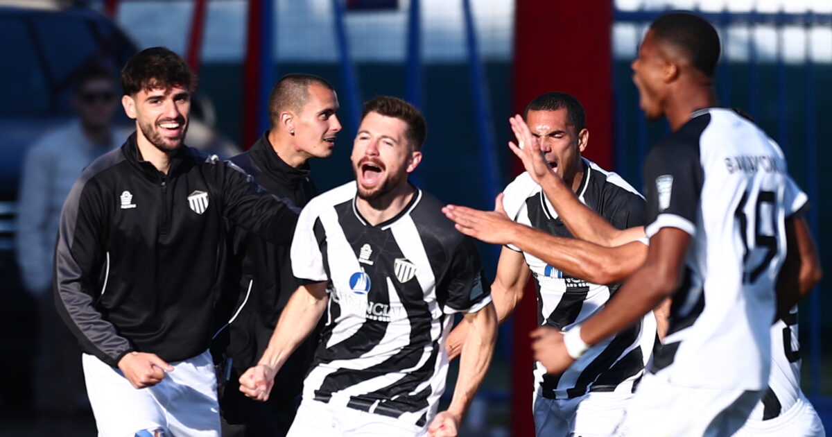 Πανιώνιος - Καλαμάτα 0-1: Επεισοδιακό διπλό στη Νέα Σμύρνη και φωτιά ...