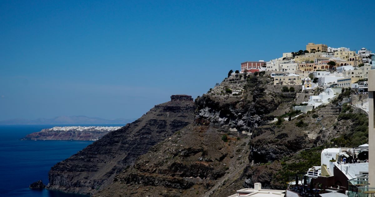 Σαντορίνη: Πάνω από 100 οι σεισμοί τα τελευταία 24ωρα - «Μπορεί να ...