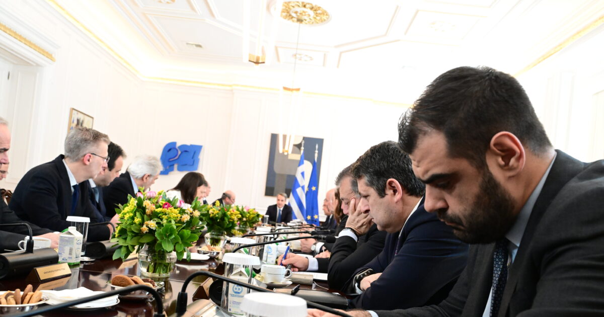 Τα συλλαλητήρια για τα Τέμπη φέρνουν ανασχηματισμό: Ποιοι είναι οι ...