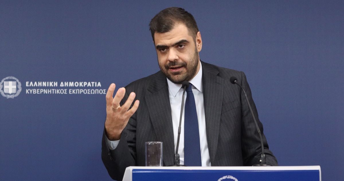 Παύλος Μαρινάκης για ΠΑΣΟΚ: «Εκεί έφτασε η απελπισία του, να γίνει η ...
