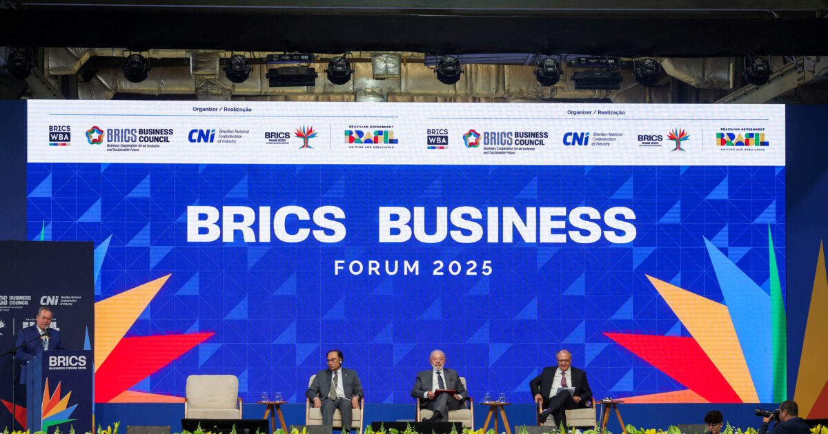 Με κοινή γραμμή τα BRICS κατά του αμερικανικού προστατευτισμού