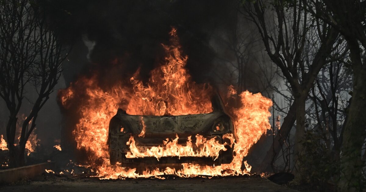 «Hot Dry Windy»: Τι είναι το φαινόμενο που αυξάνει τον κίνδυνο φωτιάς – Κοπάζουν οι άνεμοι από ...