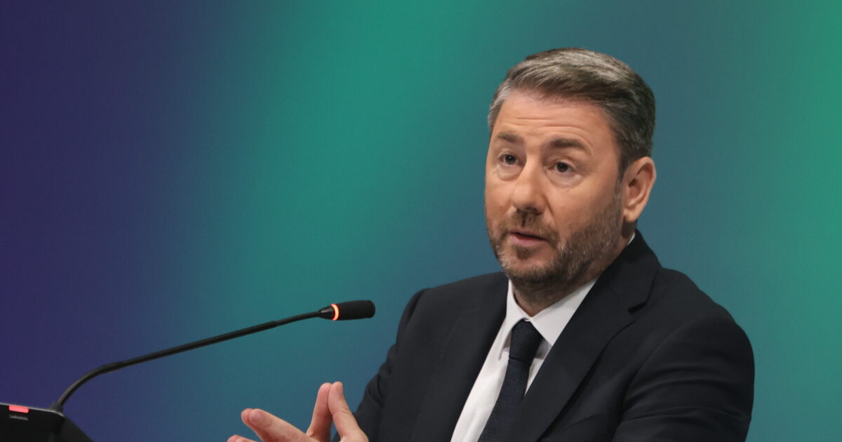 Η ΔΕΘ του Ανδρουλάκη, το πάρτι του ΠΑΣΟΚ και ο «εξαφανισμένος» ΓΑΠ ^ τα ...
