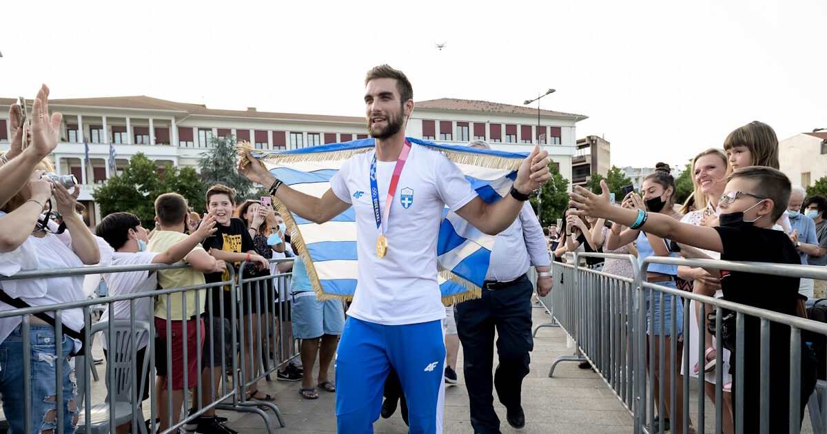 Η μητέρα του Στέφανου Ντούσκου μετά το χρυσό στο Παγκόσμιο πρωτάθλημα ...
