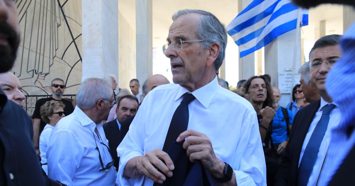 Αντώνης Σαμαράς για ΕΛΤΑ: Η απόφαση για το κλείσιμο 204 υποκαταστημάτων ...