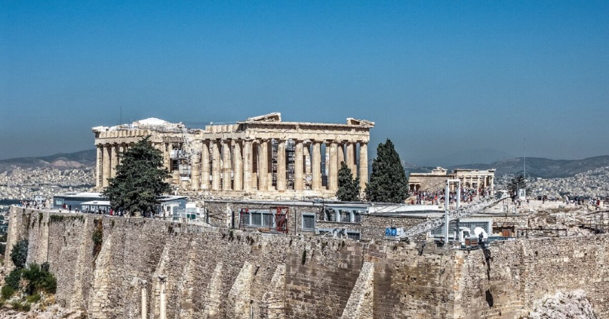 Η Αθήνα ξαναβλέπει «καθαρή» την Ακρόπολη - Χωρίς σκαλωσιές ο Παρθενώνας