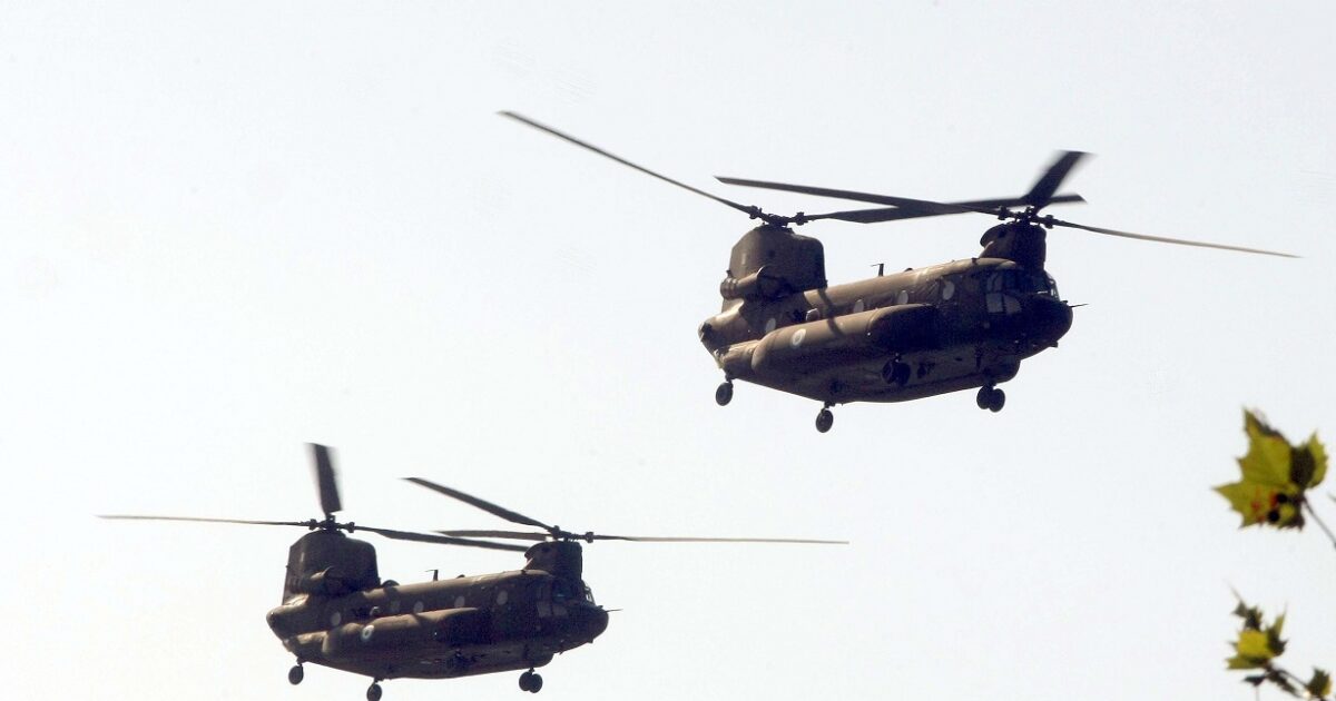 «Ανάσα ζωής» για τα ελικόπτερα Chinook της Αεροπορίας Στρατού με ...