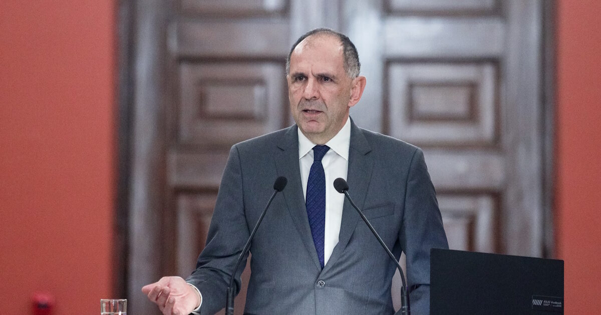 Γιώργος Γεραπετρίτης: Δεν νοείται σήμερα αλλαγή συνόρων δια της βίας ...