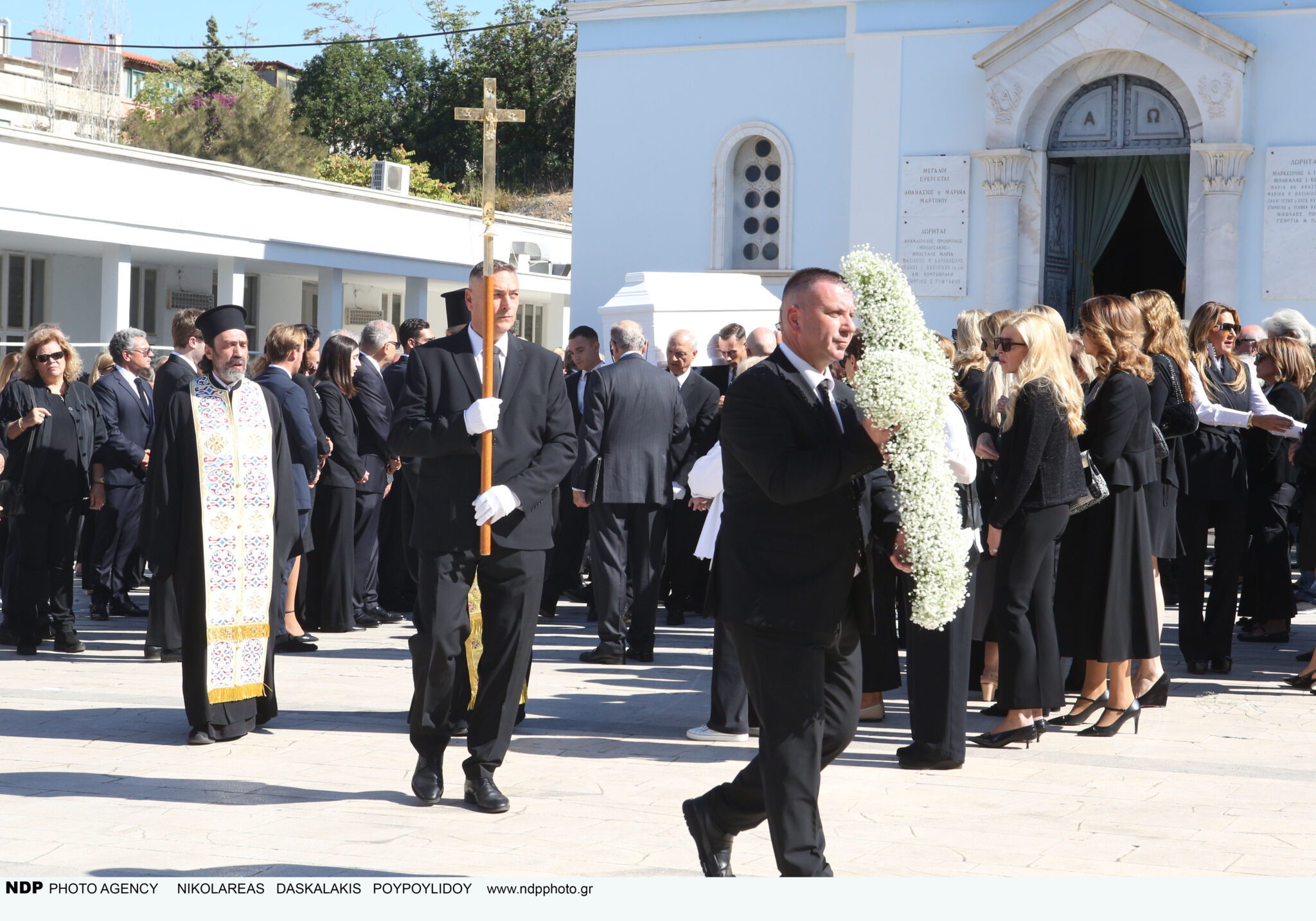 Μαρίσσα Λαιμού: Συγκινητικές στιγμές στην ταφή της 30χρονης στο Α ...