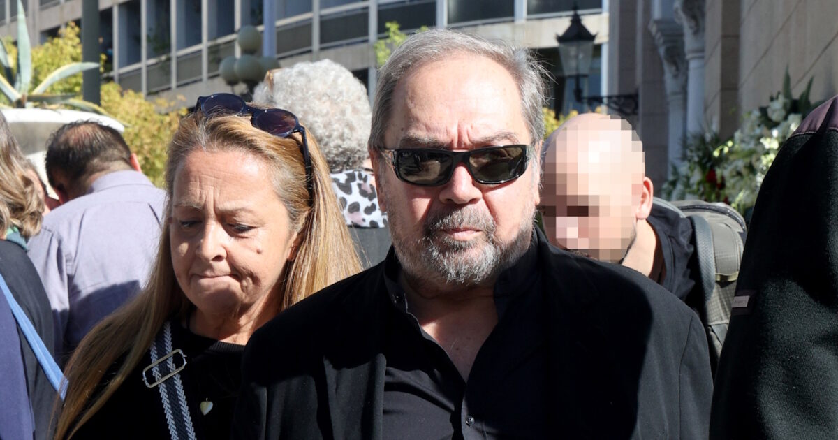Ο επικήδειος Φασουλή για τον Σαββόπουλο: «Δεν θα σου πω αντίο, θα σου ...