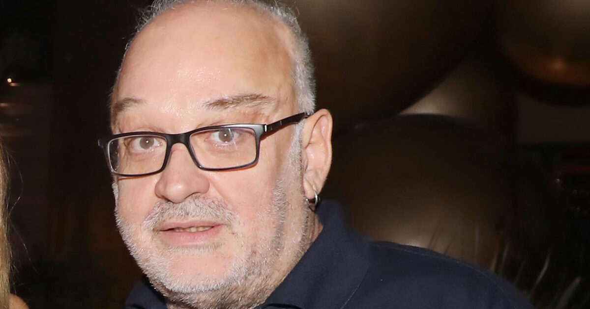 Γιώργος Μουκίδης: «Αν κάποιοι βγάζουν λεφτά από χαζούς, ας το κάνουν»