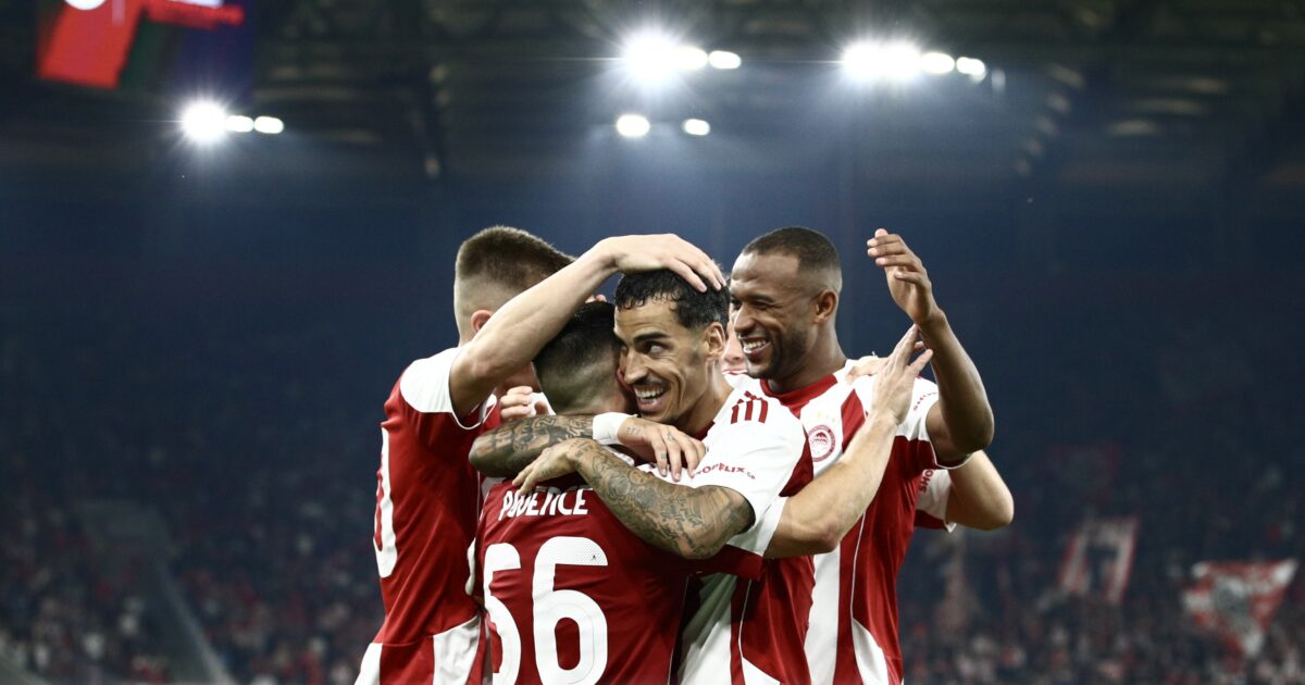 Η βαθμολογία της Super League μετα τη νίκη του Ολυμπιακού επί του Άρη ...