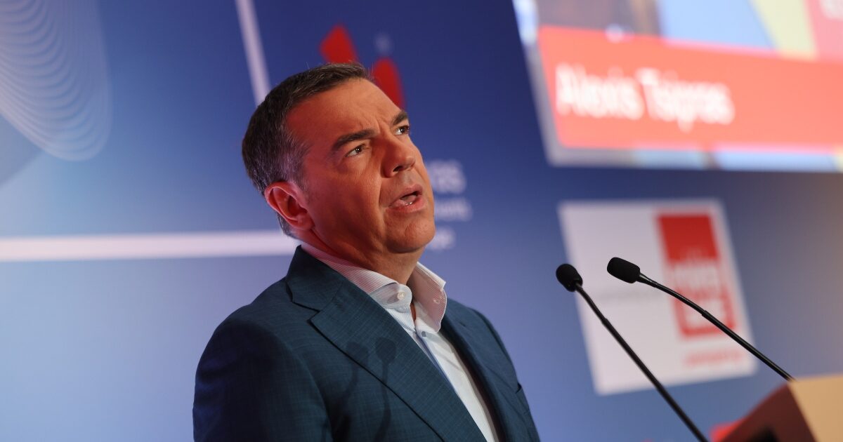 Όσοι πιστοί προσέλθετε στο βιβλίο Τσίπρα, προσκλήσεις δεν θα σταλούν ...
