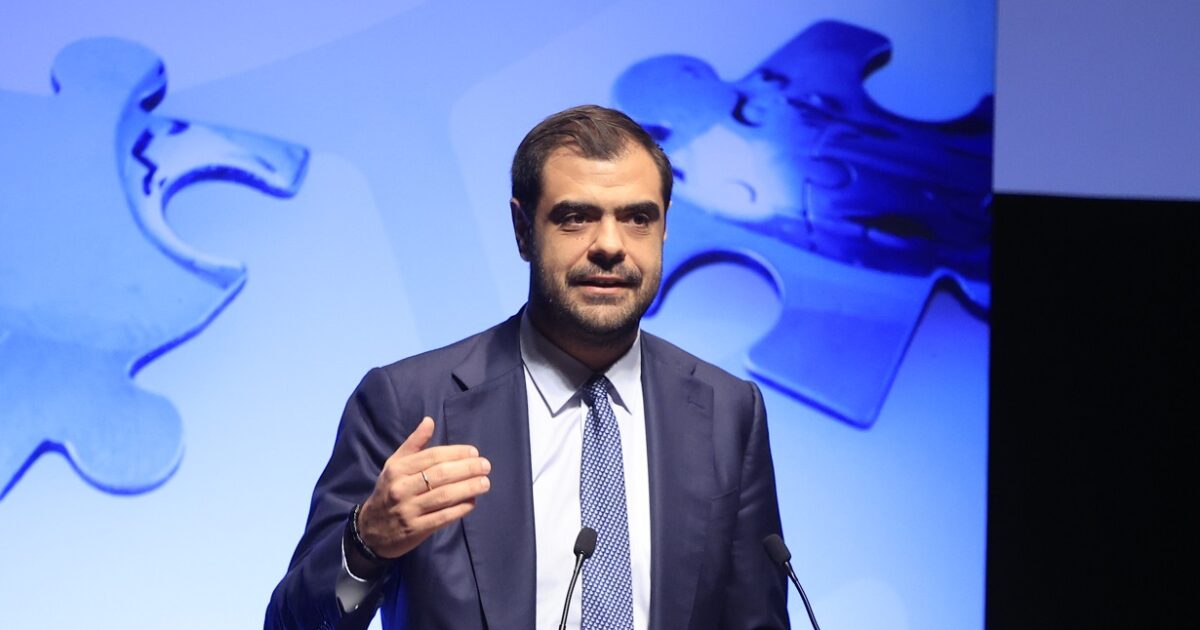Μαρινάκης: Το «rebranding» του Τσίπρα κατέληξε το πιο σύντομο ανέκδοτο