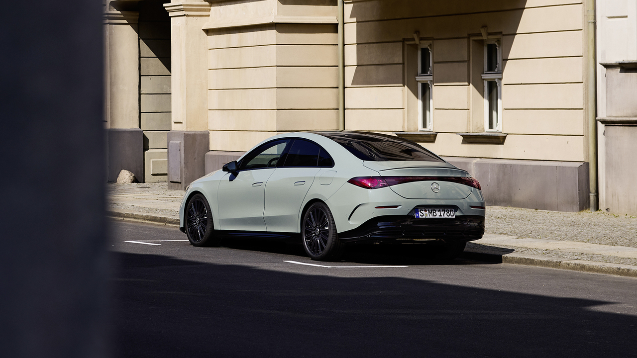 Mercedes-Benz: Από 49.550 ευρώ η εξηλεκτρισμένη CLA